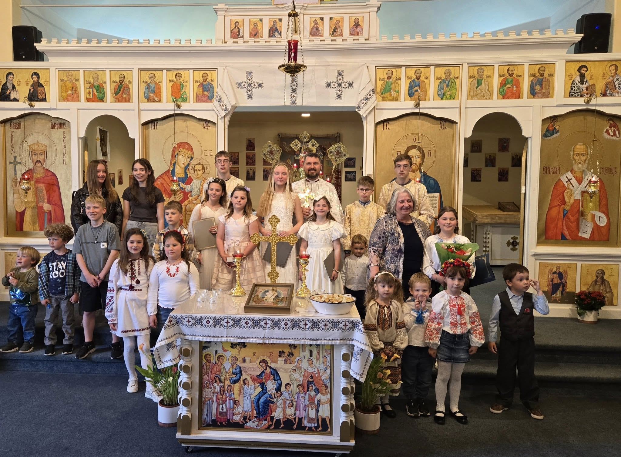 Solemn Holy Communion and Easter Luncheon at the parish - St. Nicholas ...